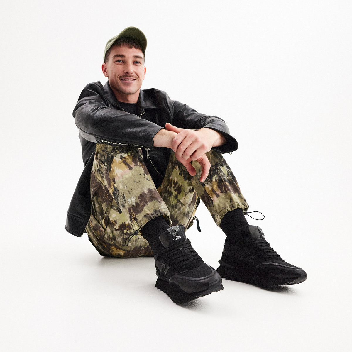 Kentu Mens All Black – Rollie Nation